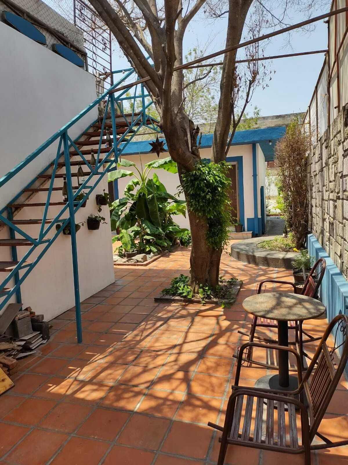 Hostels Worldwide - Online Hostel Bookings, Ratings and Reviews