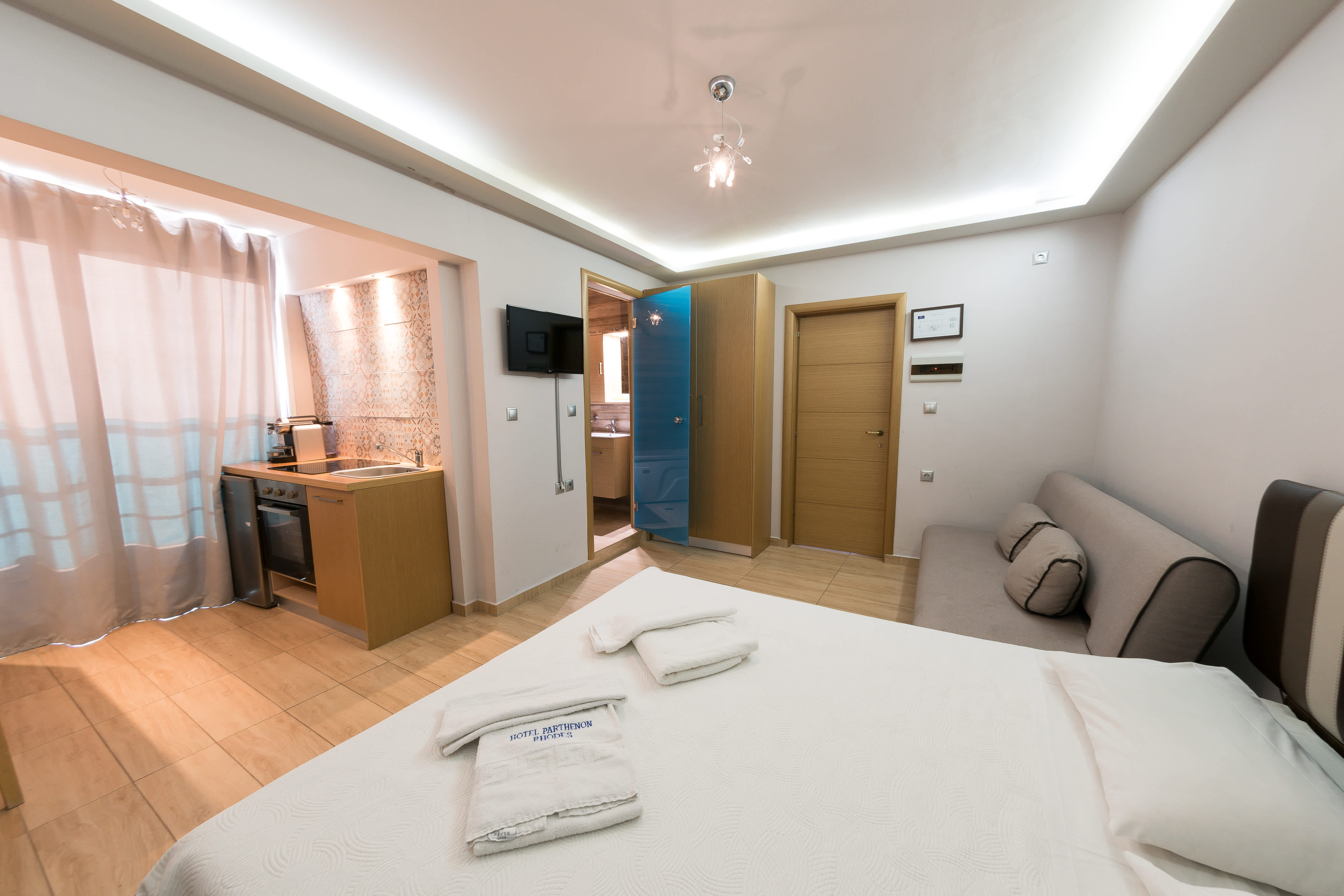 Hotel Parthenon City, Rhodes - 2024 Prices & Reviews - Hostelworld